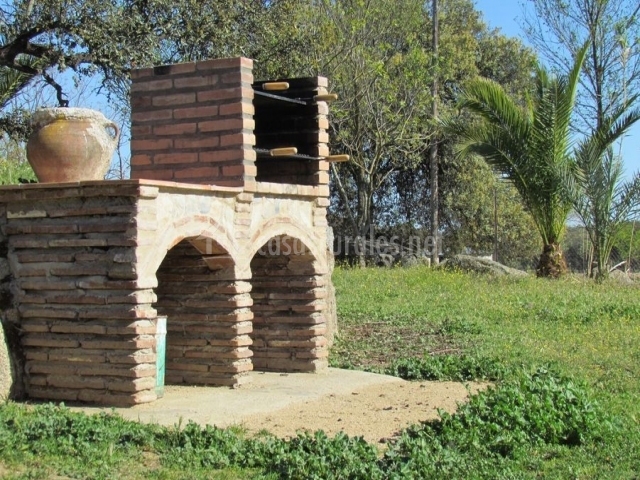 Casas Rurales con Barbacoa en El Pedroso | CasasRurales.net