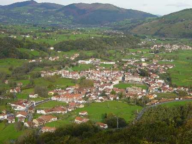 Posada de Linares - La Bodega en Selaya (Cantabria)