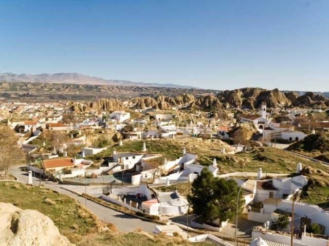 Cueva Del Paso en Purullena (Granada)
