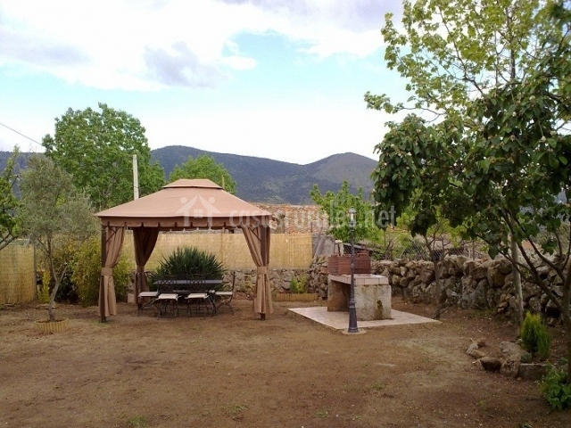 Casas Rurales con Barbacoa en El Barraco | CasasRurales.net