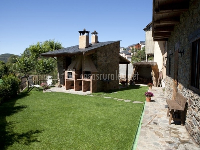 18 Casas Rurales con Barbacoa en El Bierzo | CasasRurales.net