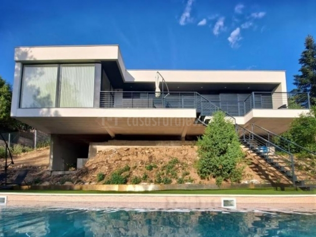Casa rural con piscina y vistas espectaculares, Robledo De Chavela ...
